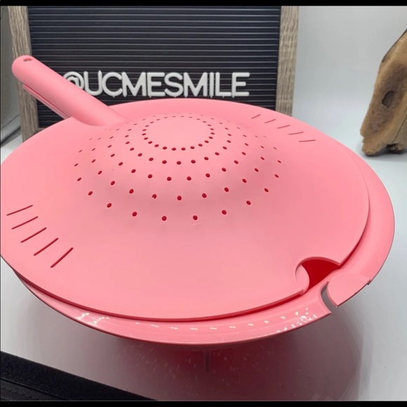 Tupperware | Kitchen | Tupperware Double Colander With Handle | Poshmark